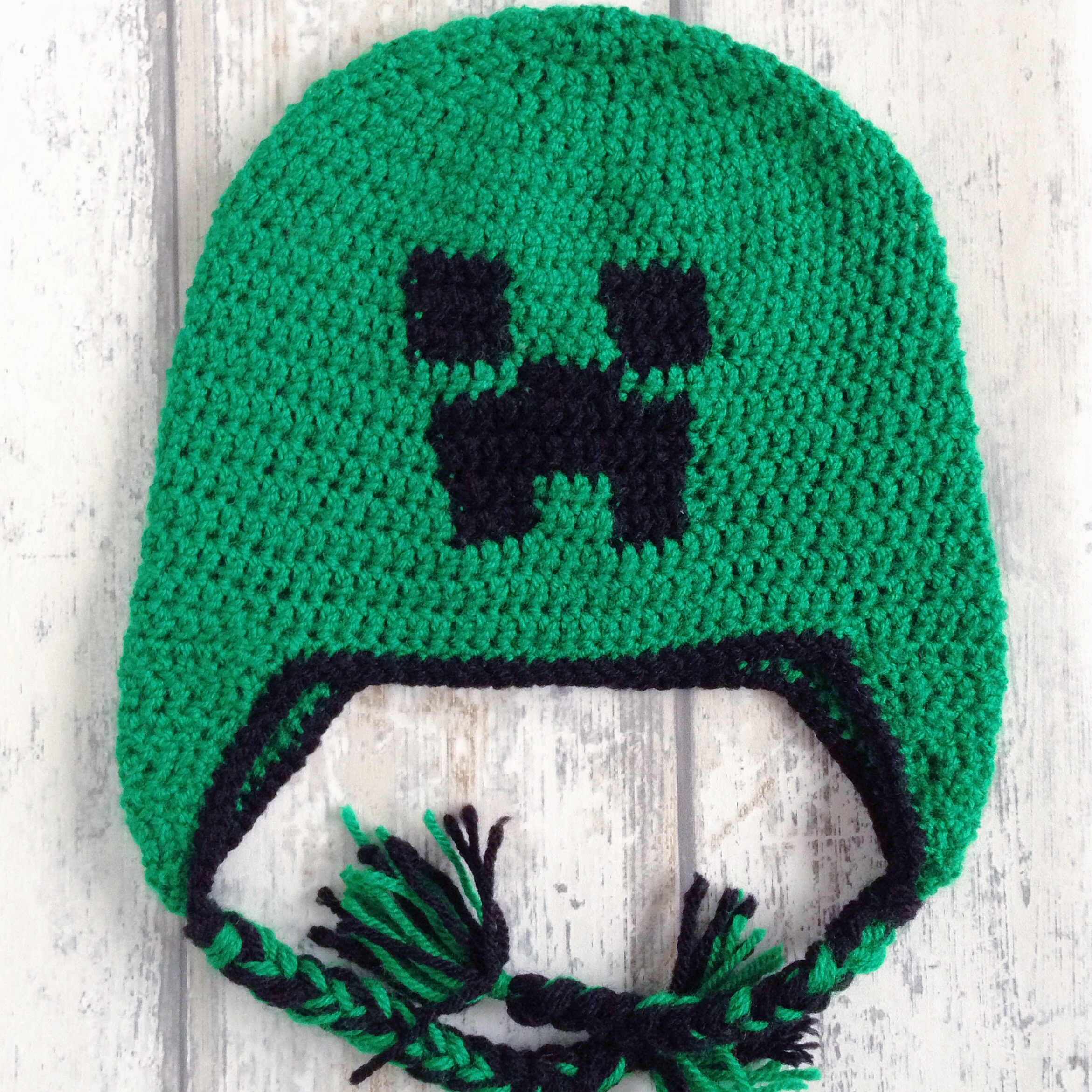 Crochet Minecraft Beanie Hat Tutorial | MissNeriss